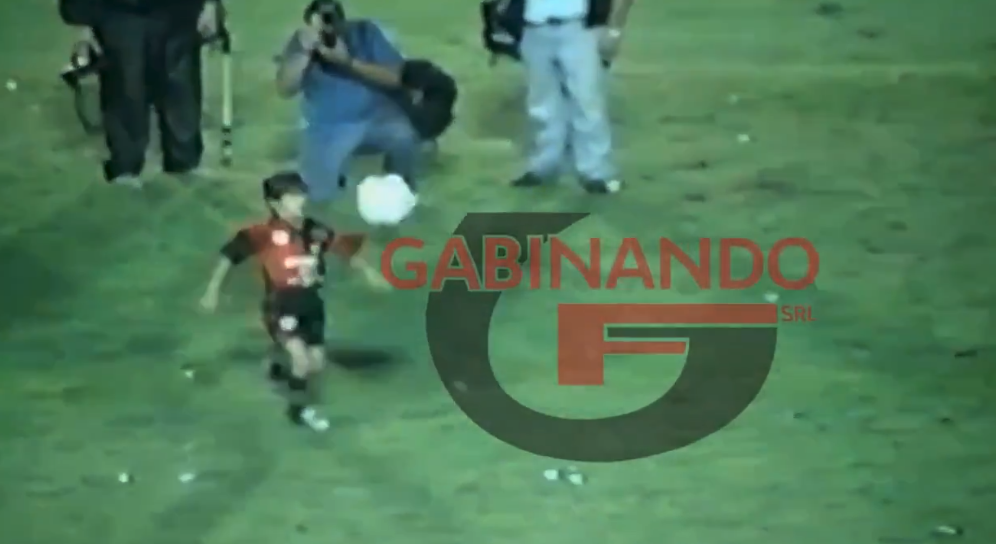 New footage shows a young Lionel Messi juggling the ball at Newell's